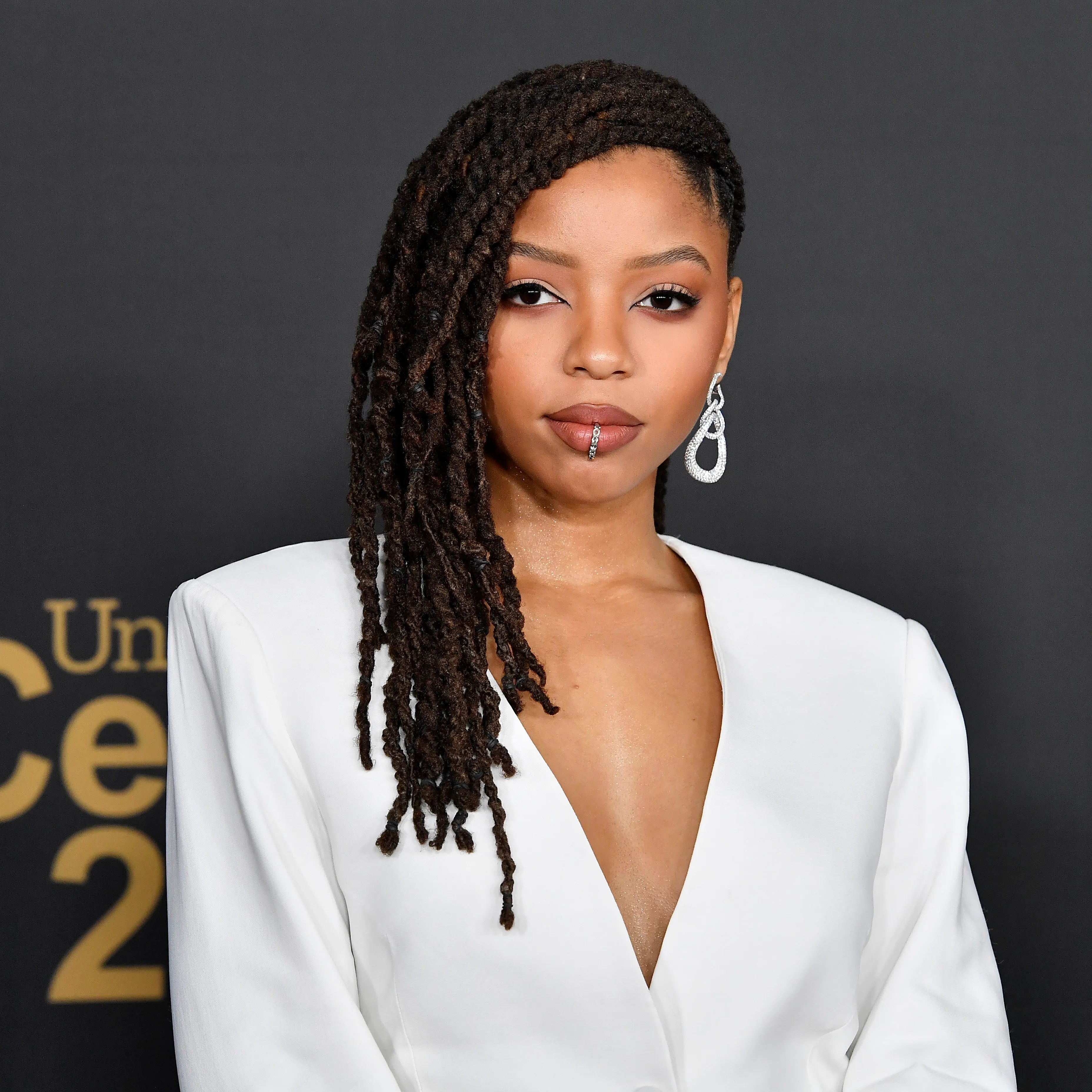 How to Re-Twist Your Locs – Regirl 🇬🇧